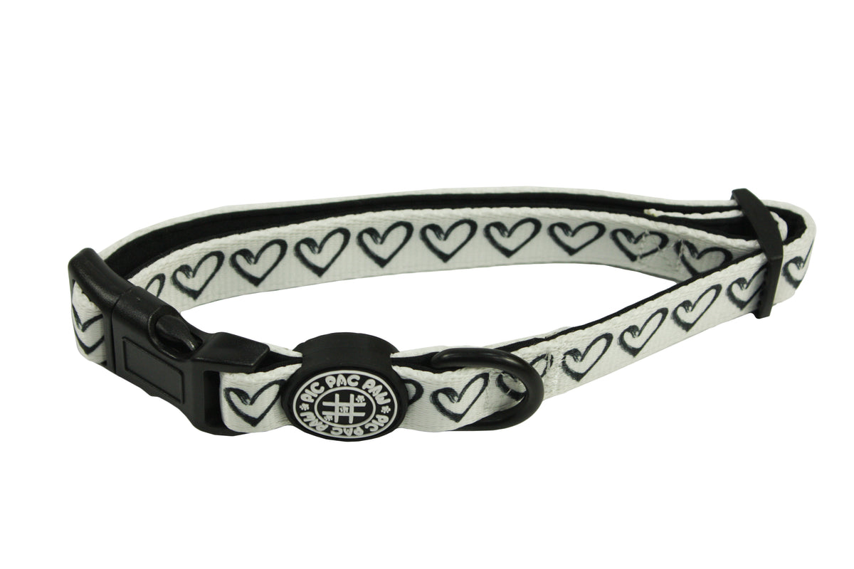 Collar- Heart to Heart– Pic Pac Paw